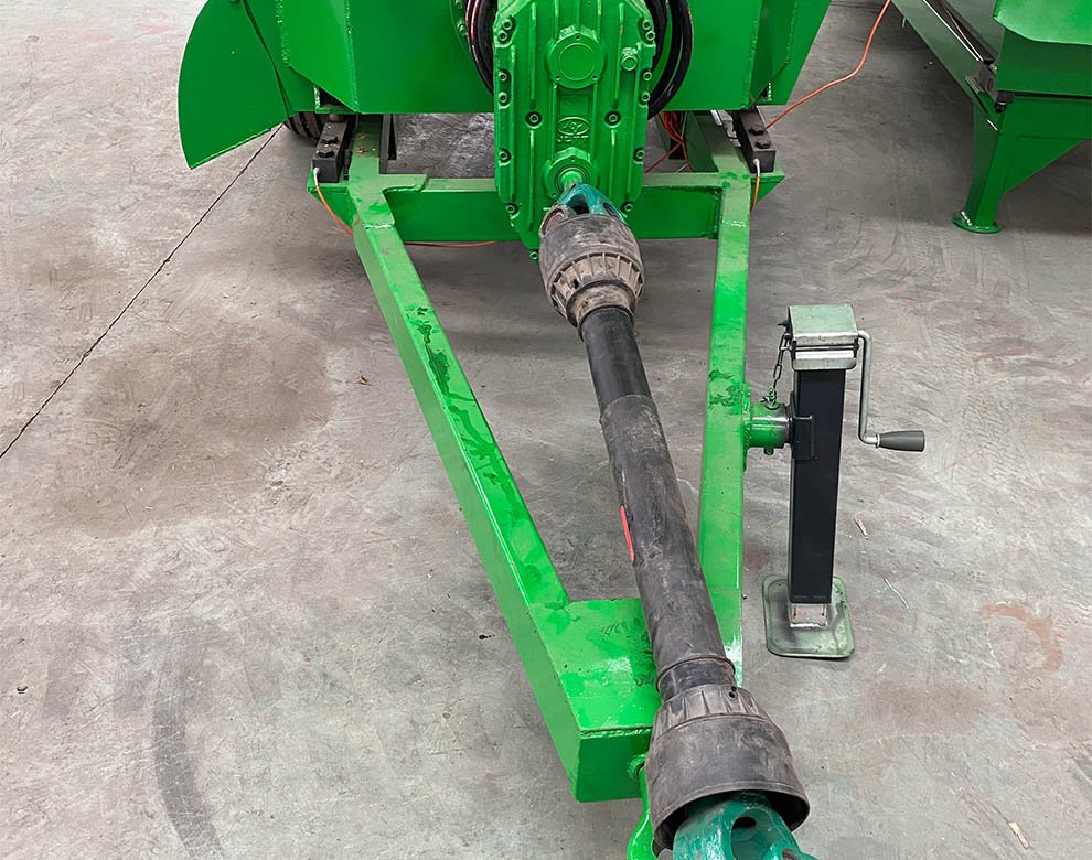 pto-driven-mixing-wagon_sheep tmr feed mixers