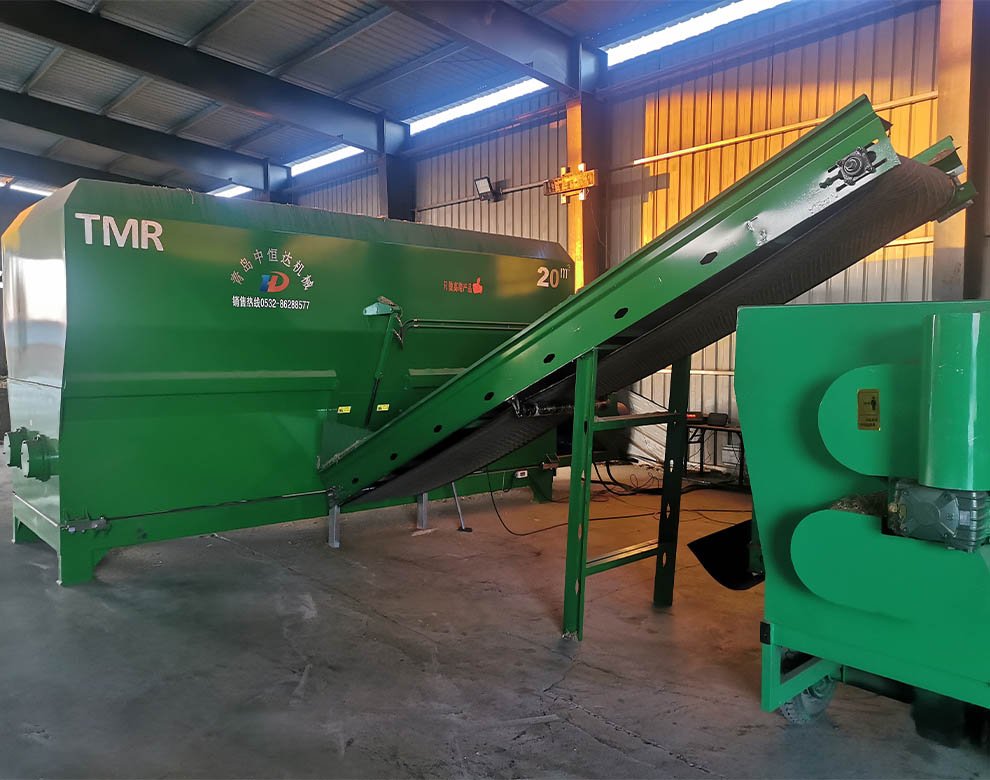 Stationary Horizontal TMR Mixers_small tmr feed mixers