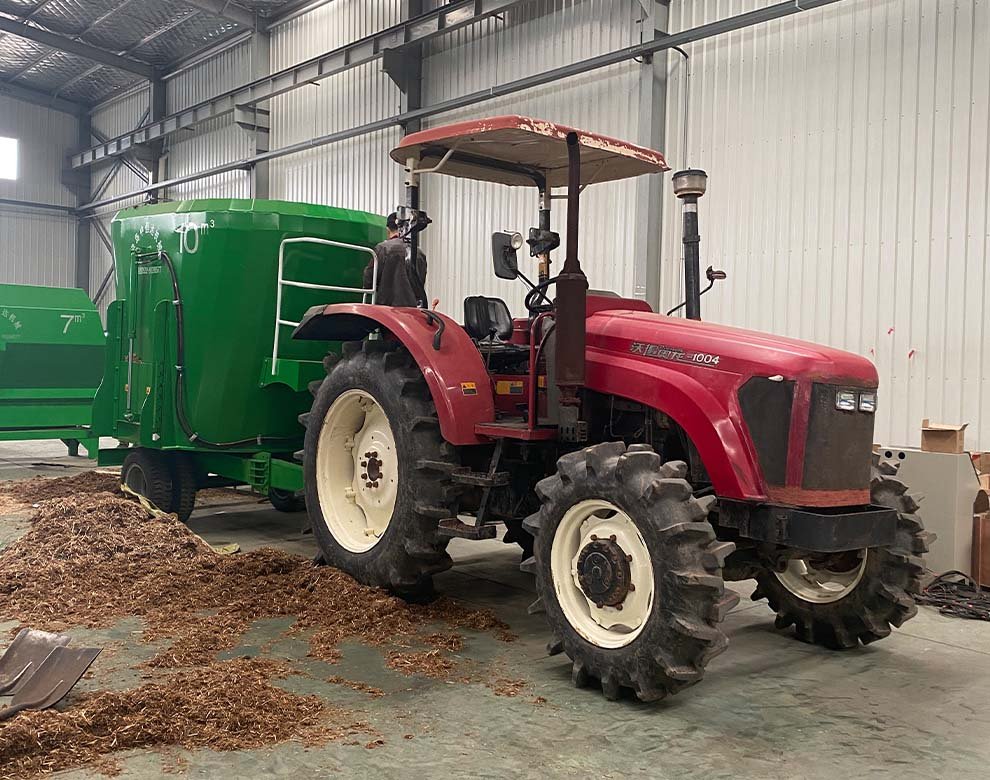 Vertical trailer tmr mixers_tmr feed mixers