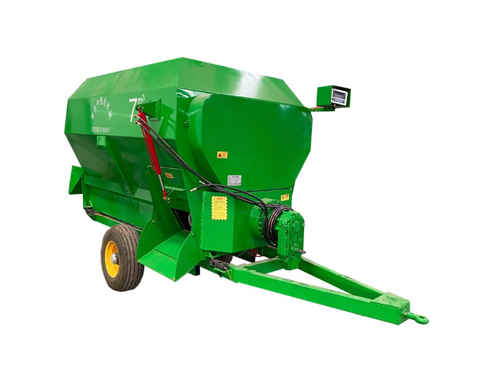 pto-driven-mixing-wagon_sheep tmr feed mixers